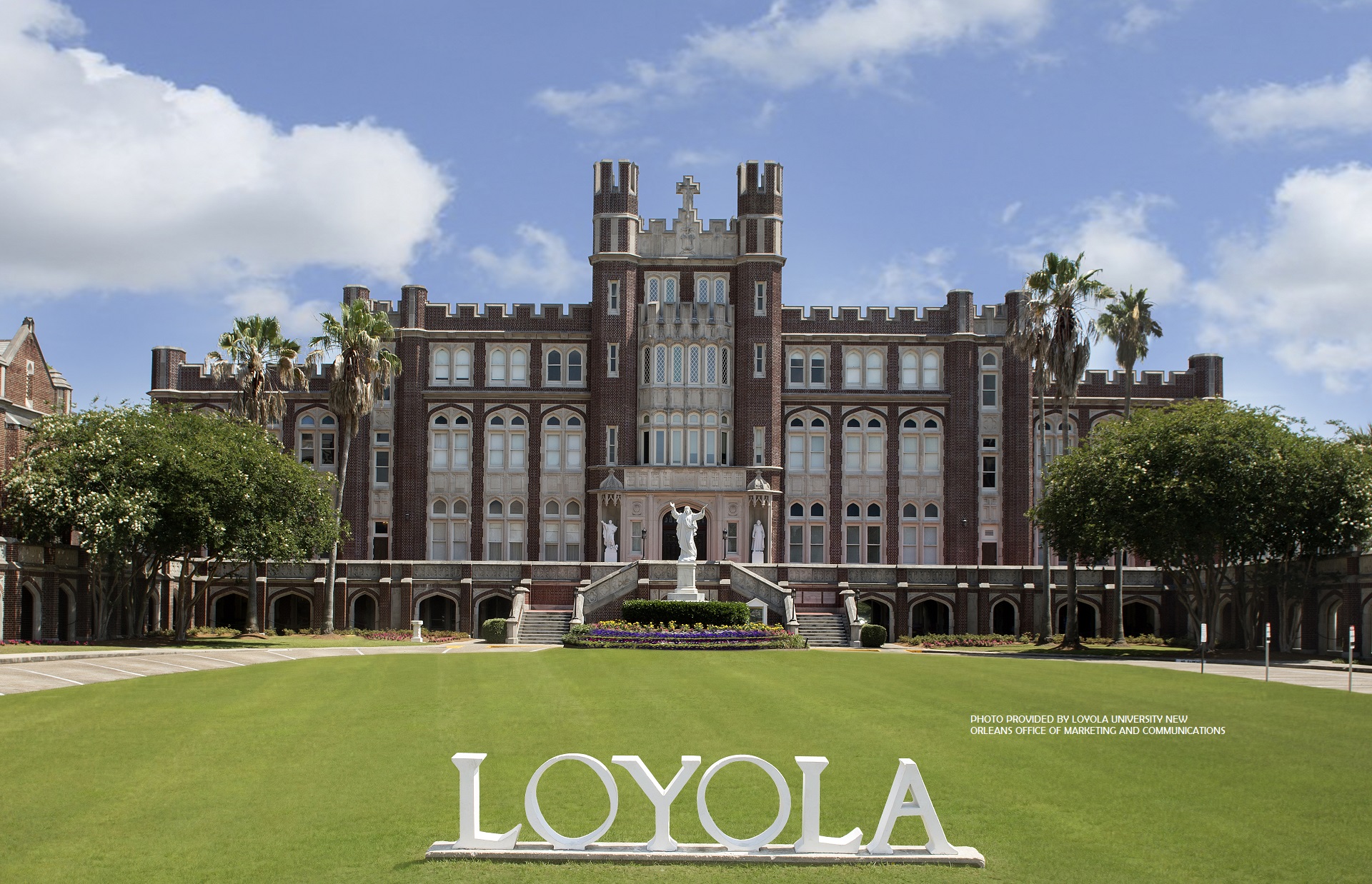 48050001 Loyola University New Orleans Building
